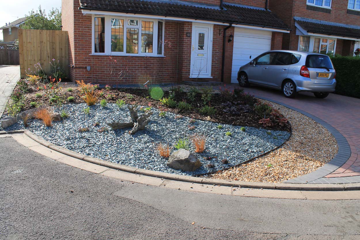 Driveways Gallery - Outerspace